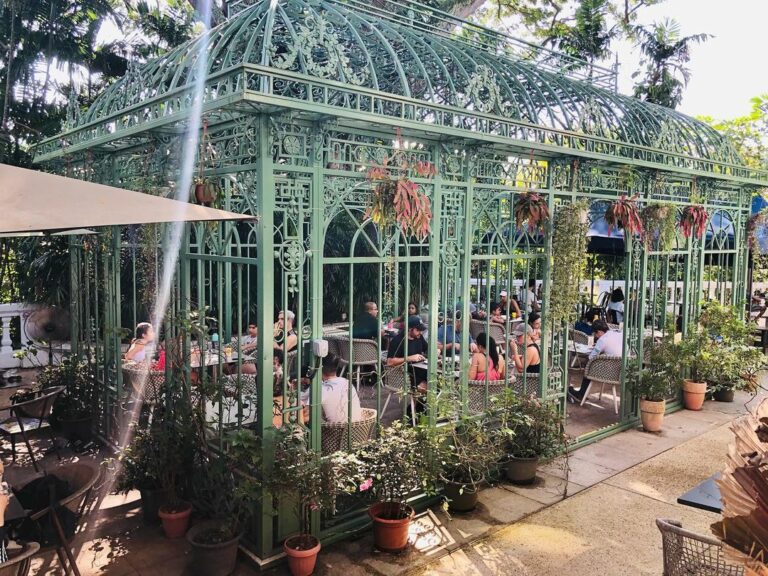 10 Gorgeous Restaurants In Parks, Including Pet-Friendly Cafes For Your ...