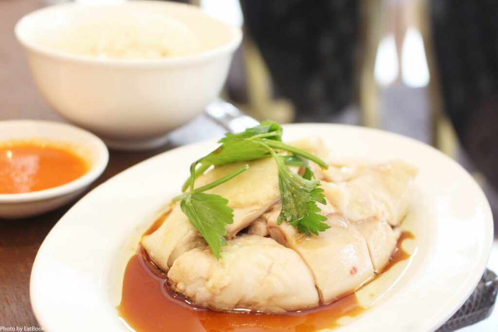 Chicken Rice Wars: Boon Tong Kee vs Wee Nam Kee vs Chuen Chuen. We Tell ...