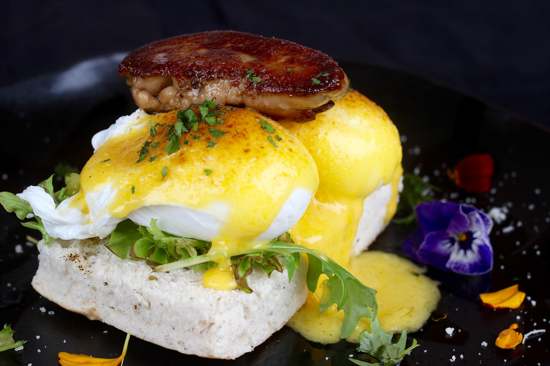 10 Unique Egg Benedict Dishes In Singapore For The Ultimate Insta ...