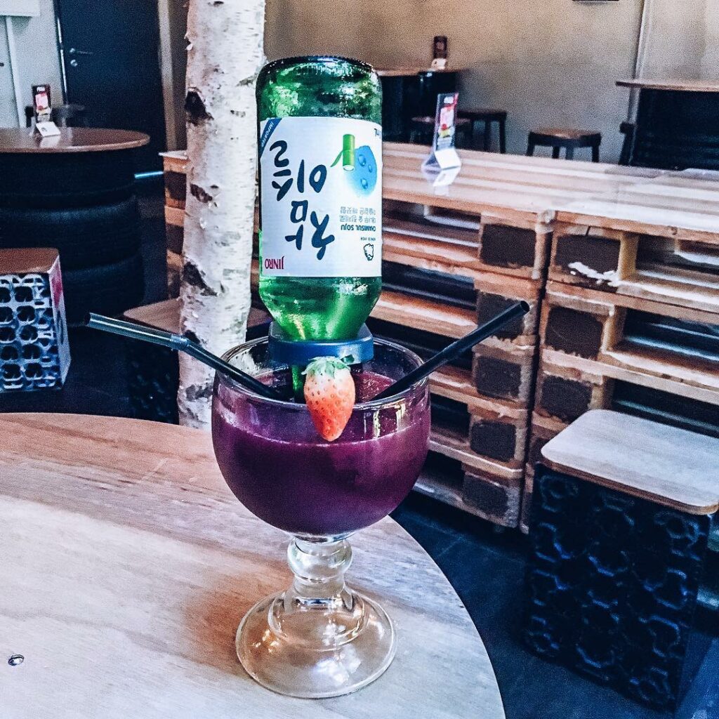 10 Communal Dining Places With Huge Sharing Portions For Group Outings ...