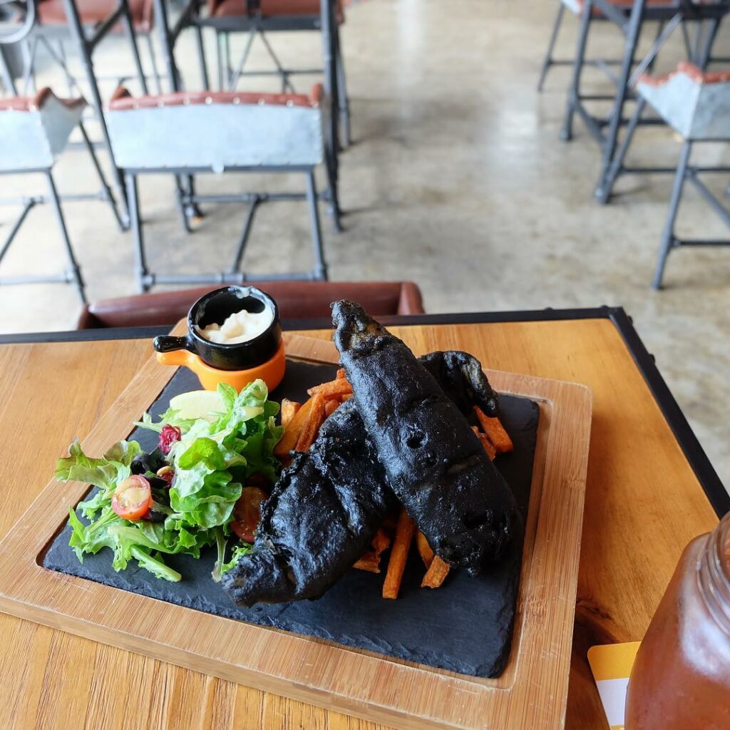 10 Black Versions Of Your Favourite Food Worth Getting Your Teeth Black ...