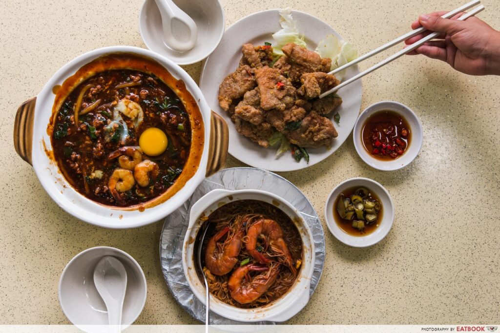 136 Hong Kong Street Review: Claypot Mee Tai Bak You Can't Find ...