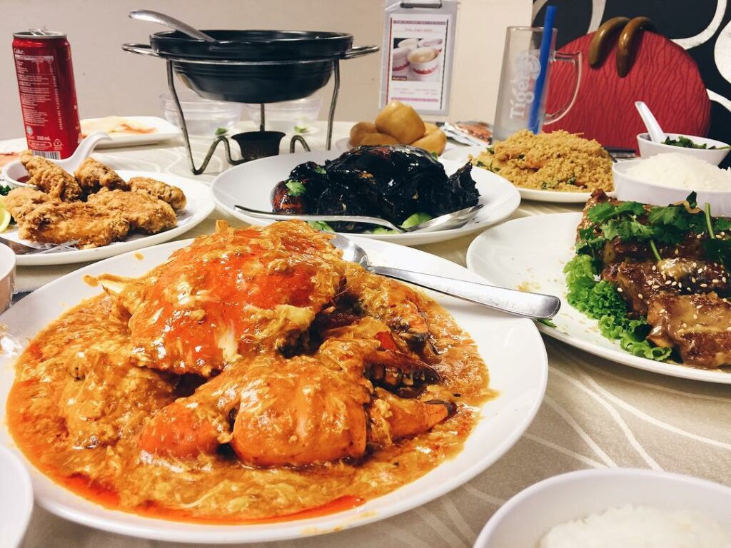 A Vending Machine Now Dispenses Chilli Crabs 24/7 - And It's From A ...