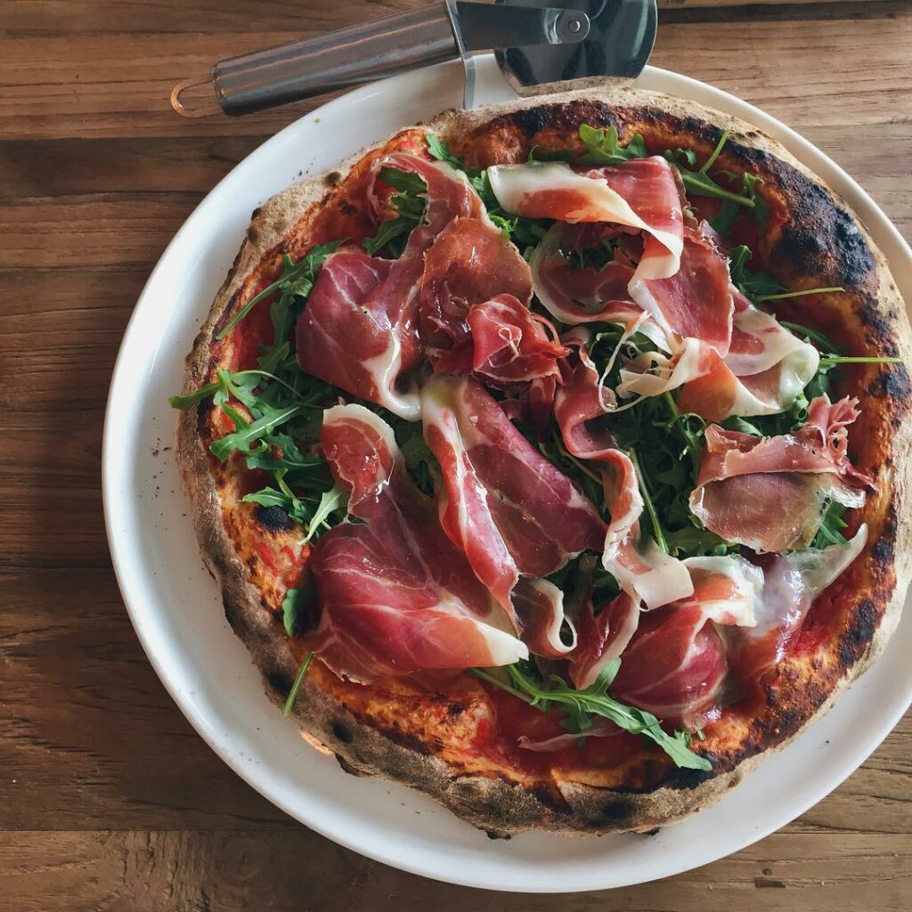 10 Unique Pizzas For Days You're Bored Of Pepperoni Pizza - Eatbook.sg ...