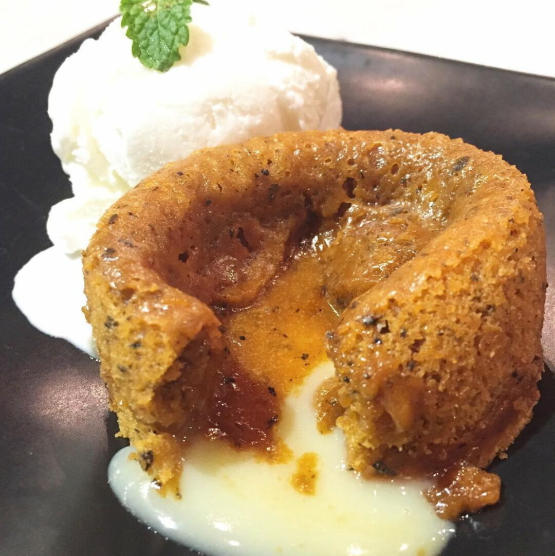 10 Unique Lava Cakes That Will Make You Question Your Loyalty To ...