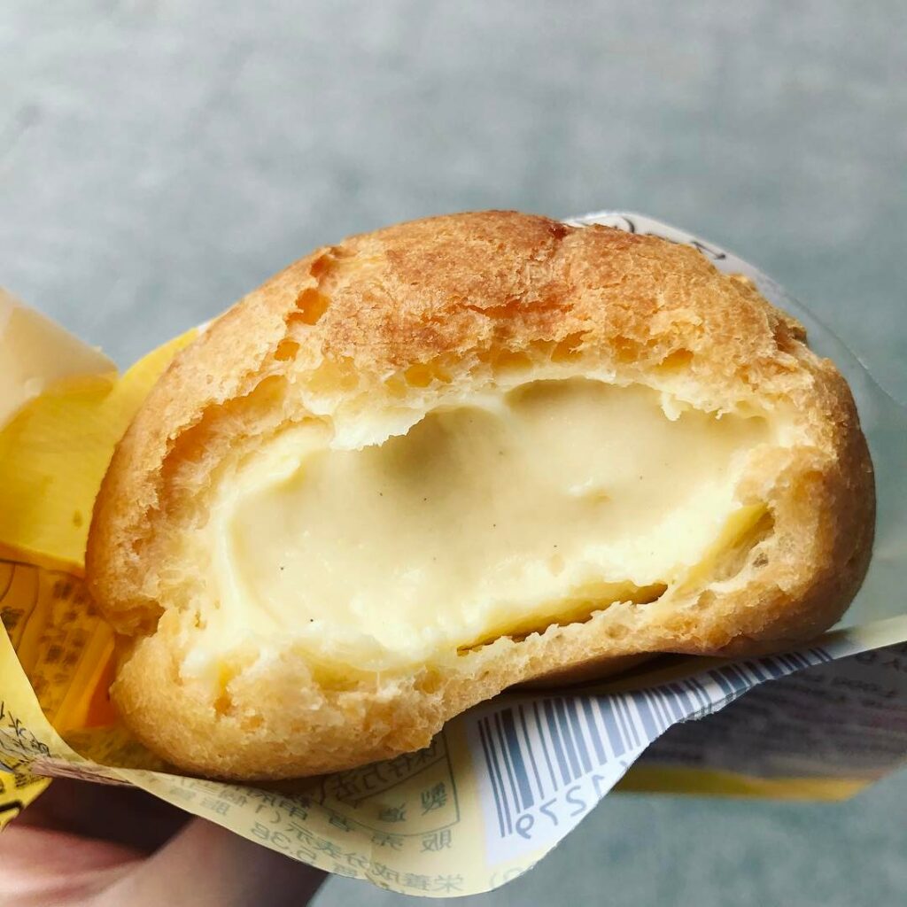10 Upgraded Cream Puffs Filled With Soft, Creamy Custard To Help Cure ...