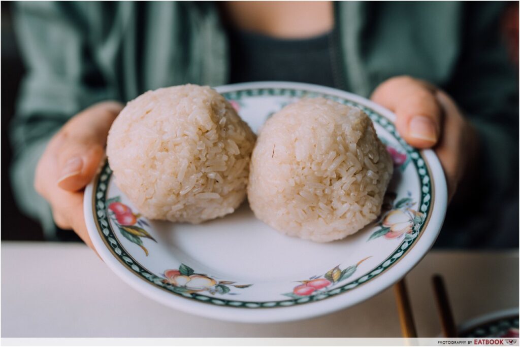 Hainan Chicken Rice Ball Review: Old-School Chicken Rice Ball Stall ...