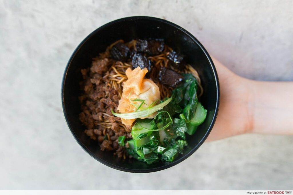 Shake Mee Review: Shake To Mix Your Pan Mee And Kolo Mee - Eatbook.sg ...