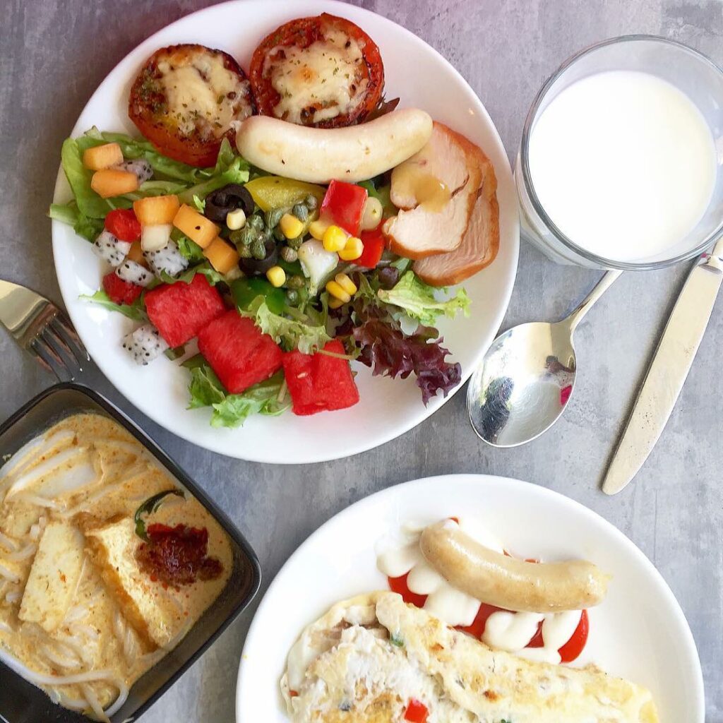 10 Popular Cafes That Are Easy To Park At For Weekend Brunches With Bae ...