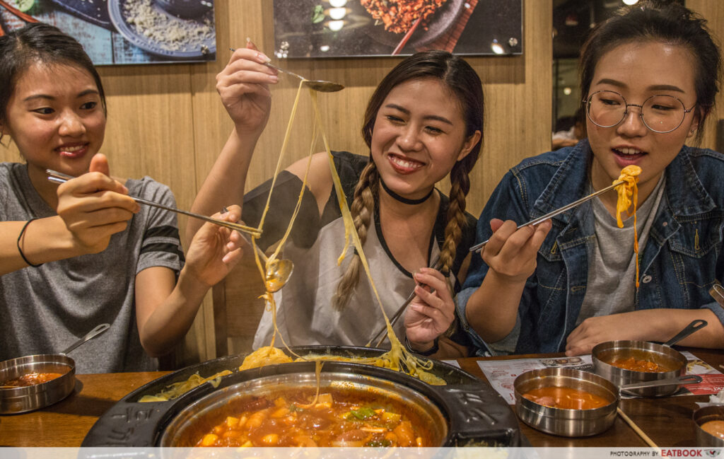 Dookki Singapore Review: Korean Tteokbokki Buffet With Kimchi Fried ...