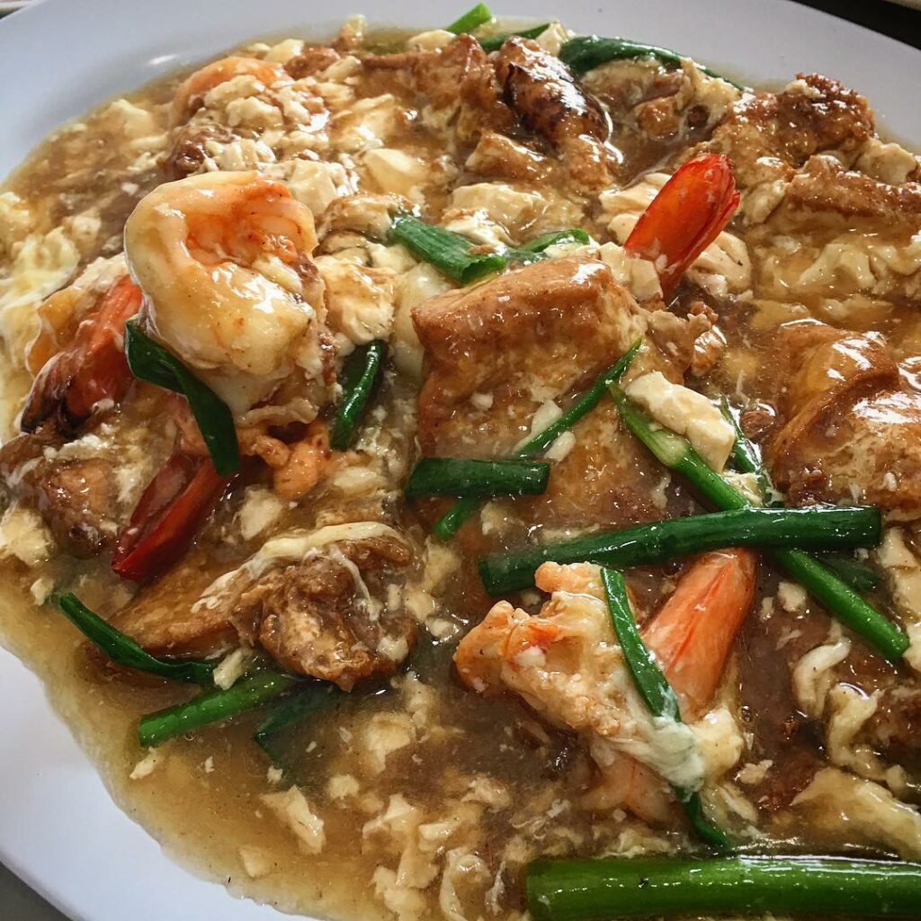 10 Famous Zi Char Dishes That Propelled These Restaurants To Fame ...