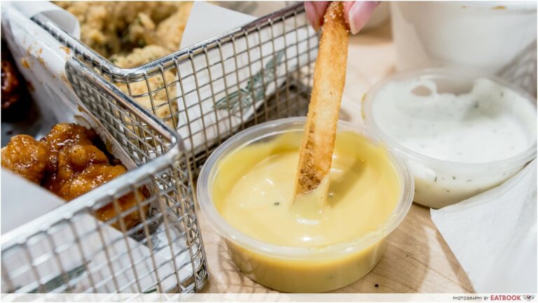 Wingstop Review: 12 Different Flavours Of Fried Chicken That'll Satisfy ...