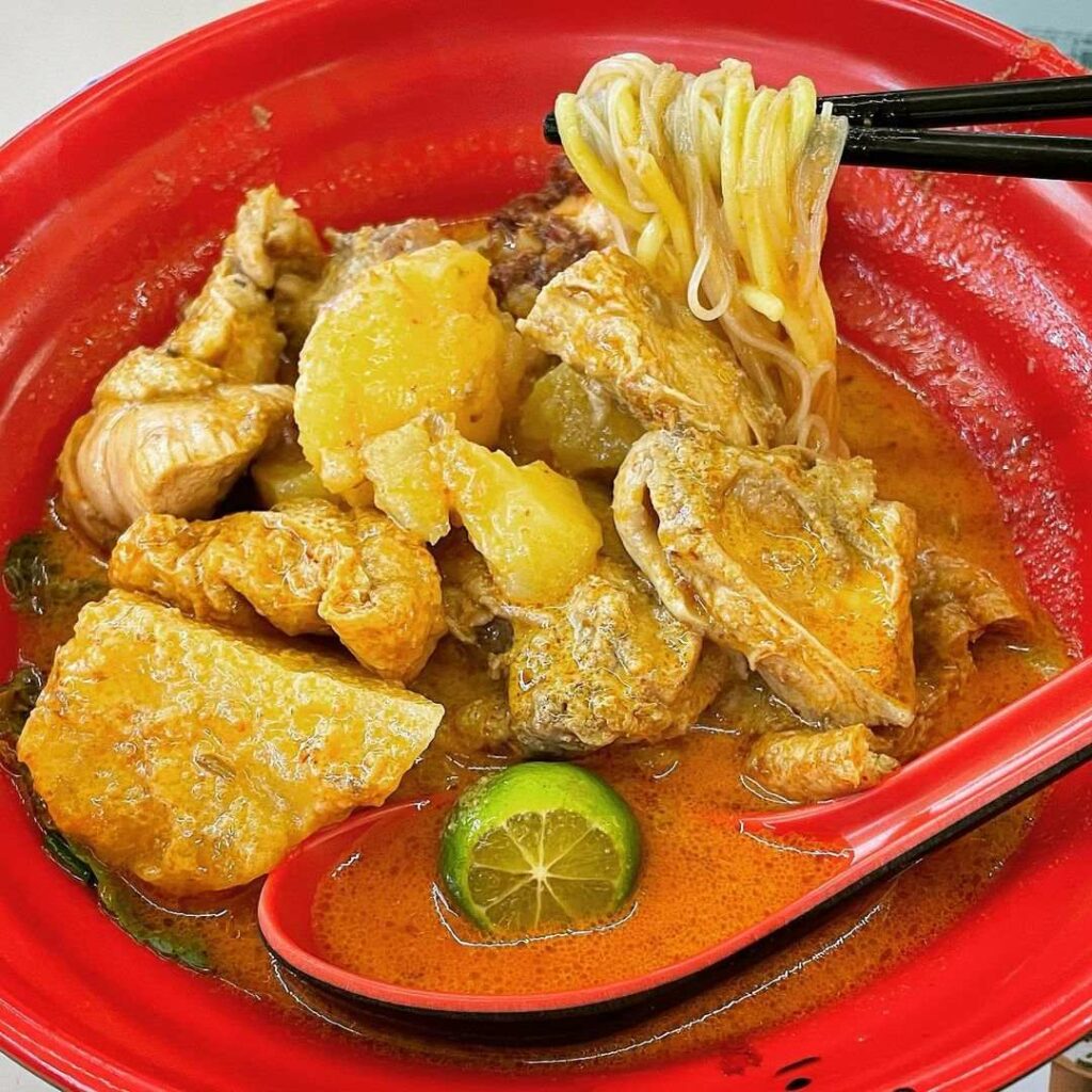 10 Curry Chicken Noodle Stalls For Lemak Curry That’s Worthy Queuing