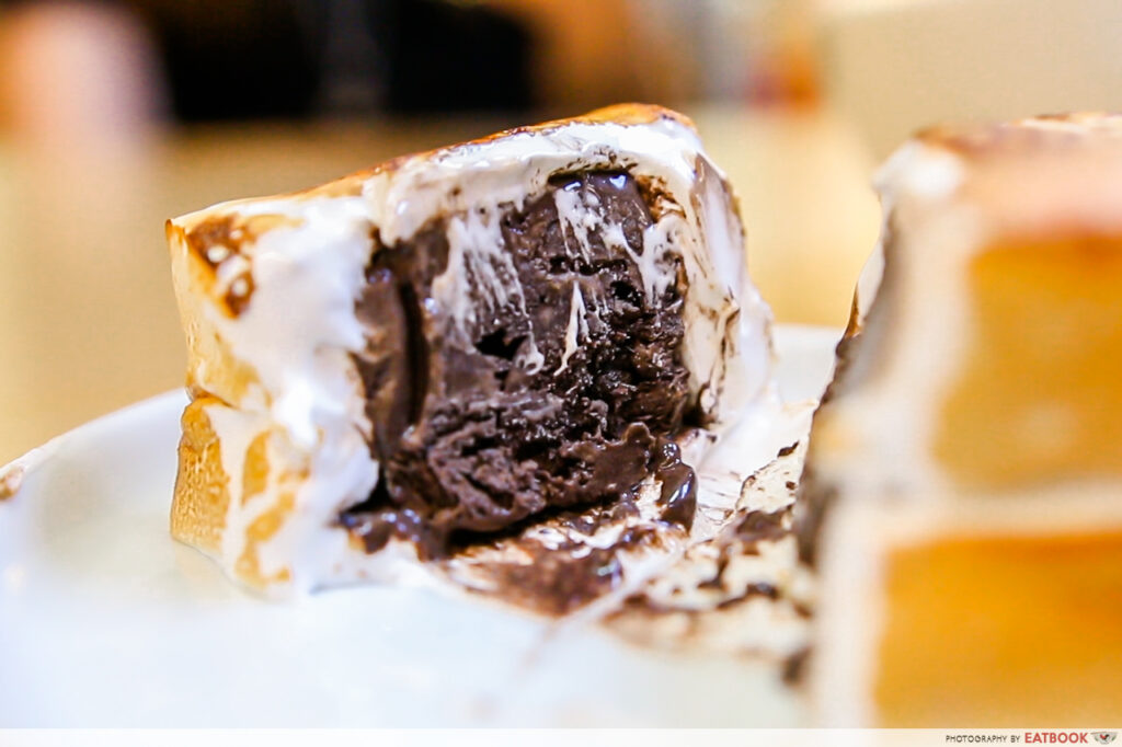 The Dark Gallery Review: Dark Chocolate Cafe With Over 15 Chocolate ...