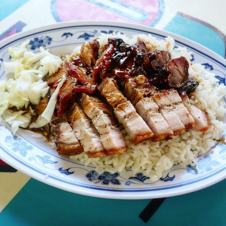 10 Famous Sio Bak Stalls With Roast Pork Rice At $5 Or Less - Eatbook ...