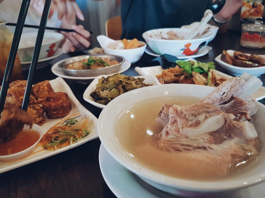 10 Bendemeer Food Places Near Bendemeer MRT Station Including Blue Nasi ...