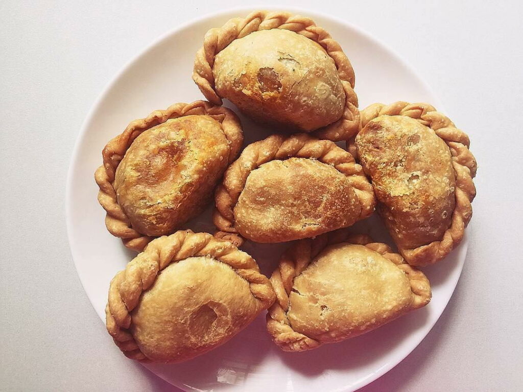 13 Best Curry Puff Stalls In Singapore | Eatbook.sg