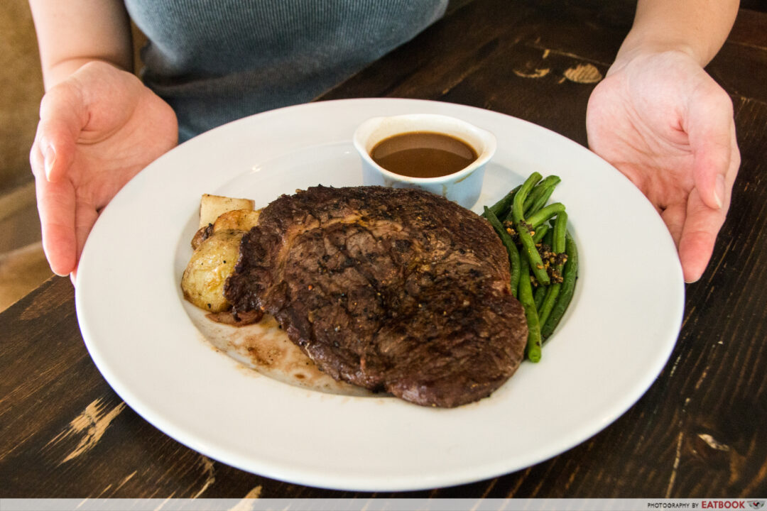 T Bob's Corner Review: Muslim-Owned Vintage-Themed Cafe With Beef Ribs ...