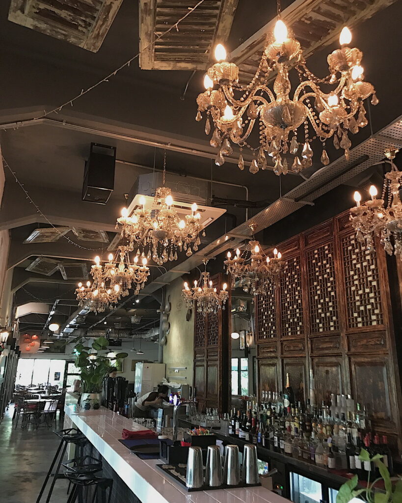 8 Rustic Cafes With Good Food To Unwind And Spice Up Your IG Feed At ...