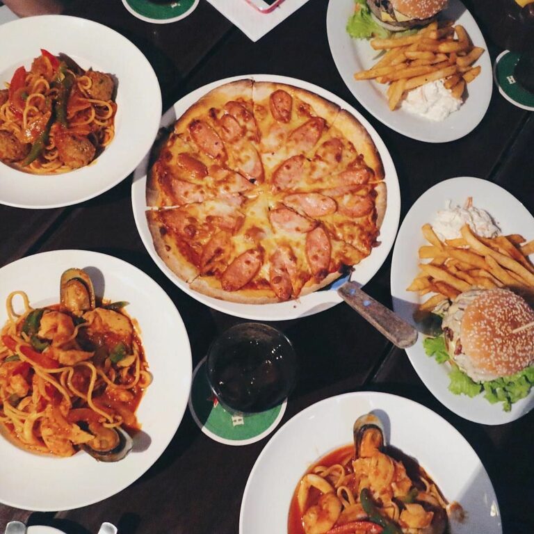 10 Hillview Food Gems That Are Within Walking Distance From Hillview ...