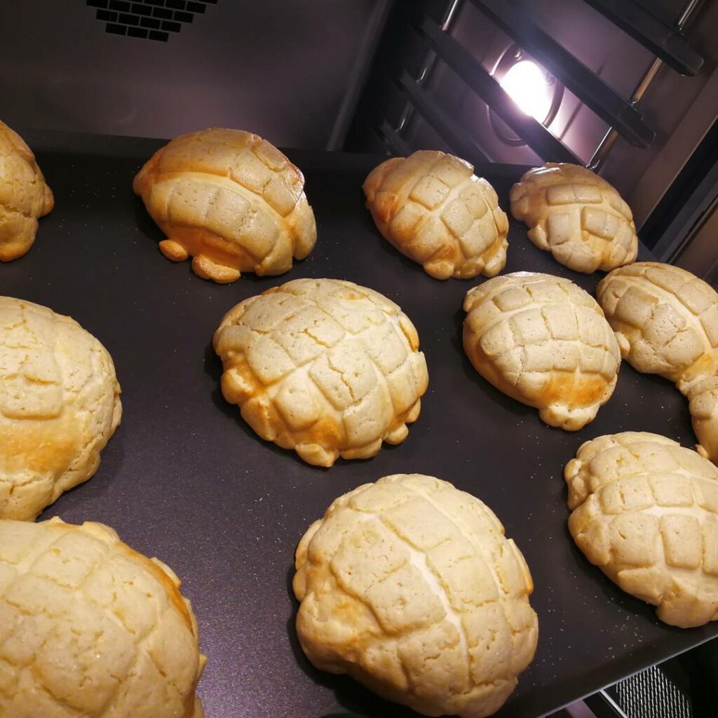 Mellow: New IG-Worthy Japanese Melon Pan With Gelato At Tampines ...