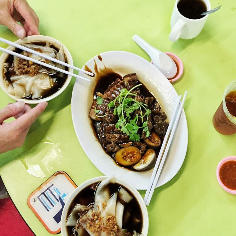 Top In Asia | 20 Best Hong Lim Food Centre Stalls For Michelin-Approved ...
