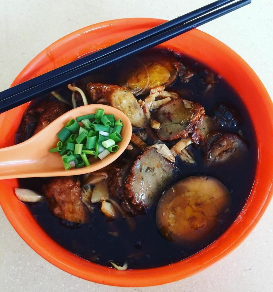 11 Lor Mee Stalls In Singapore From $2.80, With Toppings Like Cod Fish