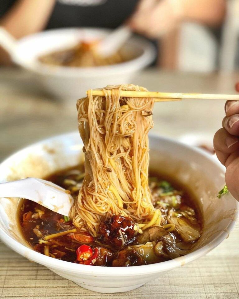 11 Lor Mee Stalls In Singapore From $2.80, With Toppings Like Cod Fish
