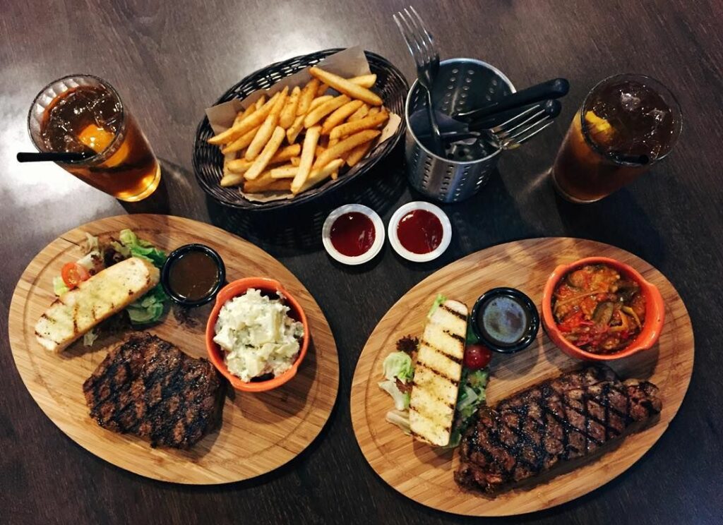 6 Chinese Garden Food Gems Including Bak Kut Teh, Hot Pot And More ...