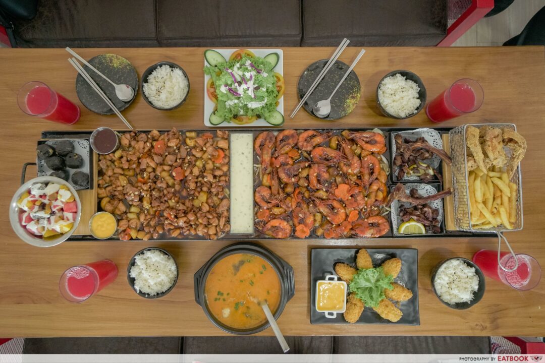 DM Chicken Review: 100cm Chicken, Prawn And Fries Platter With Free 4D ...
