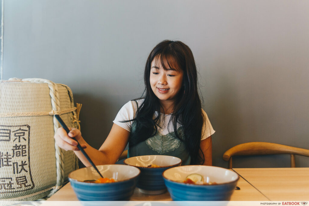 Umi Nami Review: Bara Chirashi Don At $10 And Aburi Salmon Don At $13 ...