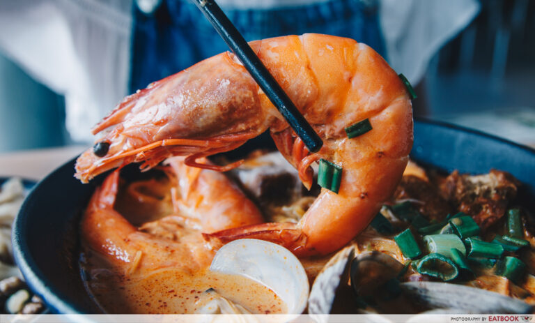 Yap's Noodles Review: Curry Noodles With Add-Ons Such As Sio Bak, Jumbo ...