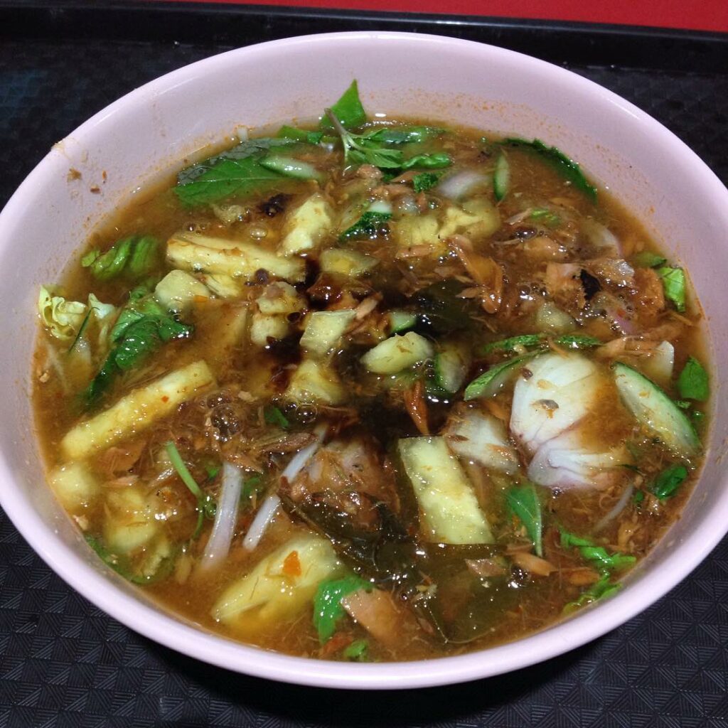 ABC Brickworks Food Centre Guide: 15 Stalls To Try | Eatbook.sg