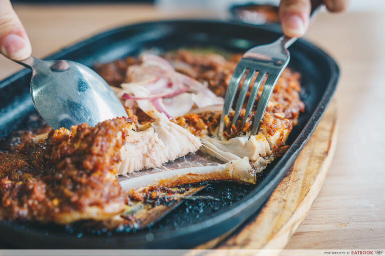 14 Best BBQ Sambal Stingray Stalls In Singapore | Eatbook.sg
