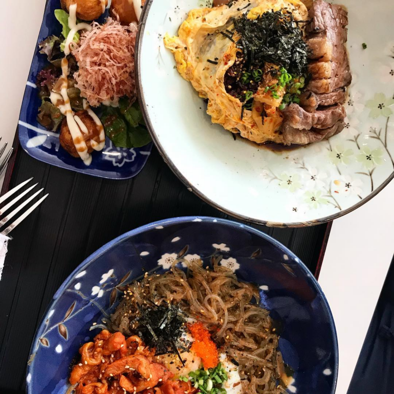 13 Stadium Food Places To Eat At Before Or After A Concert | Eatbook.sg