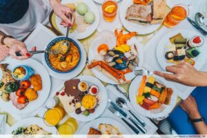 Colony Review: Most Value-For-Money Hotel Lunch Buffet With Snow Crab ...