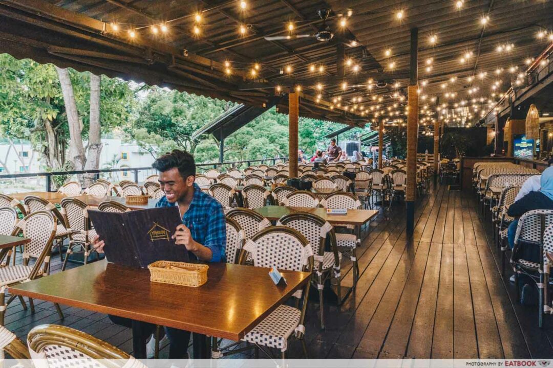 Yassin Kampung Review: Halal Zi Char Restaurant Serving Durian Chicken ...