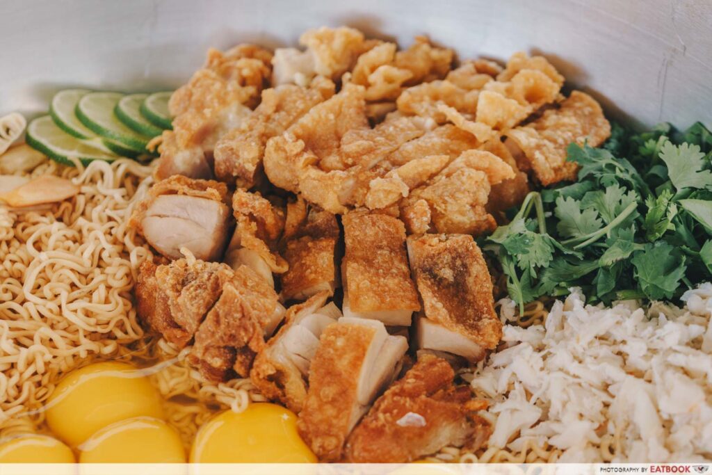 Flying Wok Review: Halal XXL Tom Yum Seafood Hot Pot For 10 Hungry Folks At $49.90 - Eatbook.sg ...