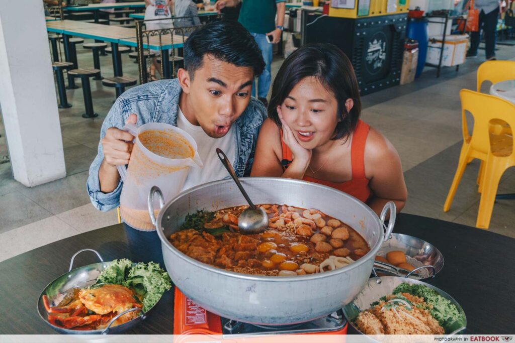 Flying Wok Review: Halal XXL Tom Yum Seafood Hot Pot For 10 Hungry Folks At $49.90 - Eatbook.sg ...