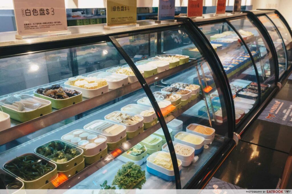 Xiao Mu Deng Traditional Hotpot Review: Chongqing Ma La Hot Pot With ...