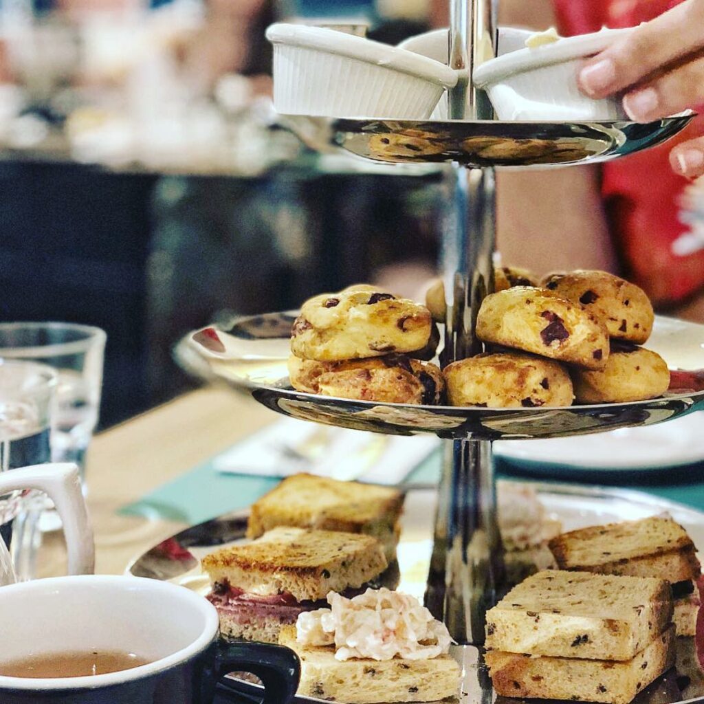 10 High Tea Buffets And Afternoon Tea Sets To Pamper Mom With On Mother ...