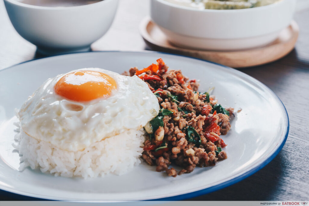 Penguin's Kitchen Review: Legit Thai Cafe Serving Affordable Green ...