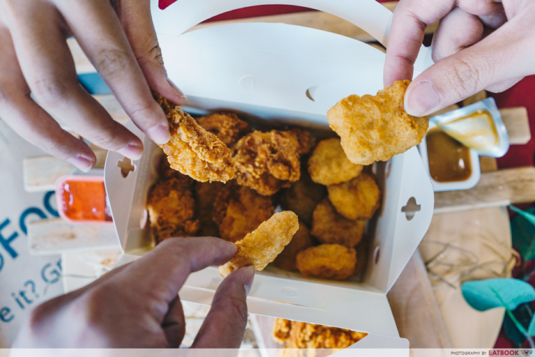 GrabFood Is Having Up To $4 Off On McDonald's Happy Sharing Box ...