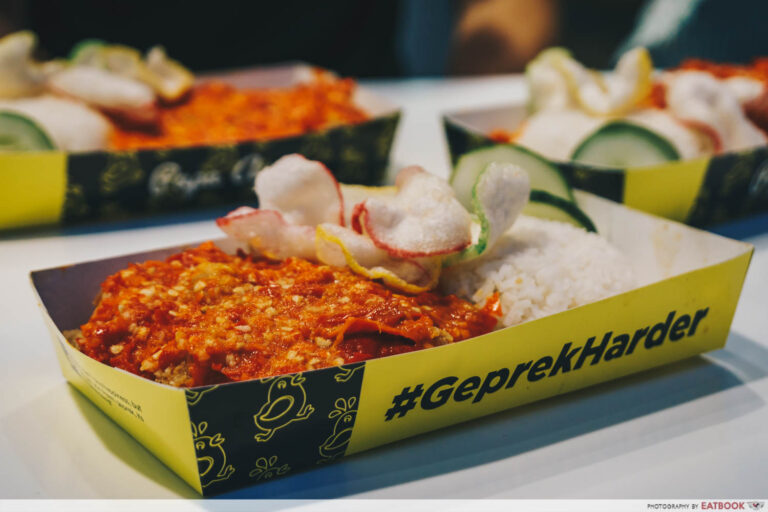 Papa Ayam Review: Finish This Level 27 Sambal Fried Chicken Rice And ...