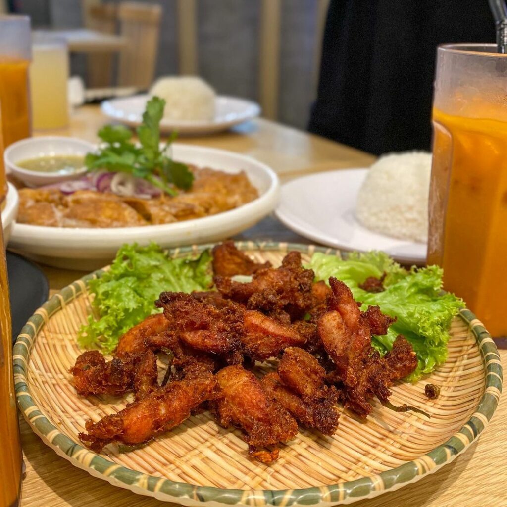 14 Best Halal Food Places At Jewel Changi Airport | Eatbook.sg