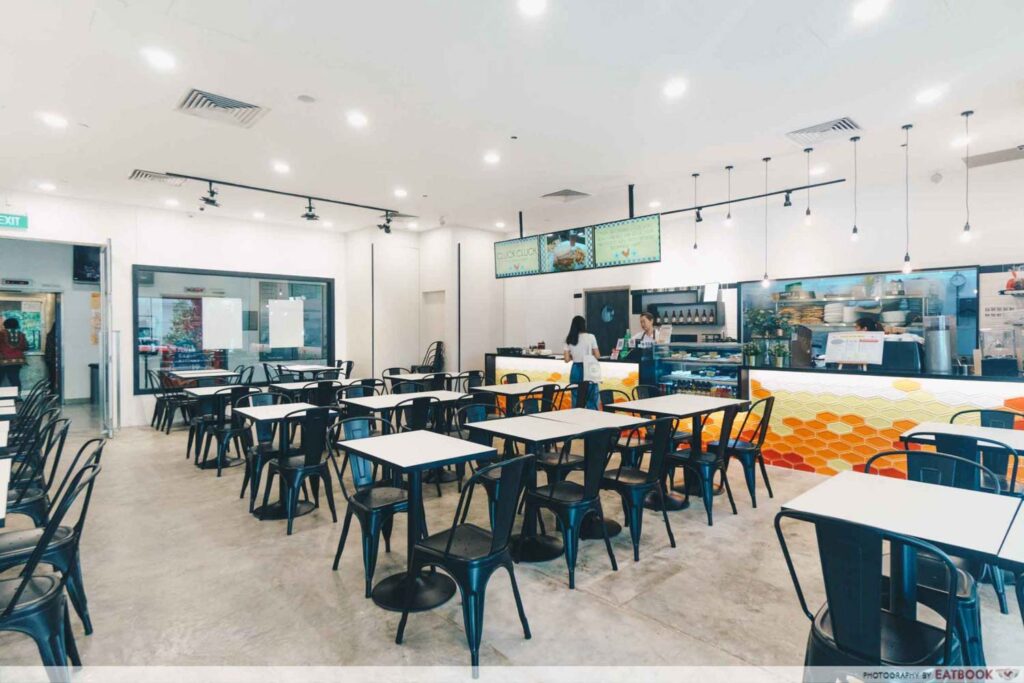 Cluck Cluck Review: Chicken & Waffles At A New Bugis Cafe With Nett ...