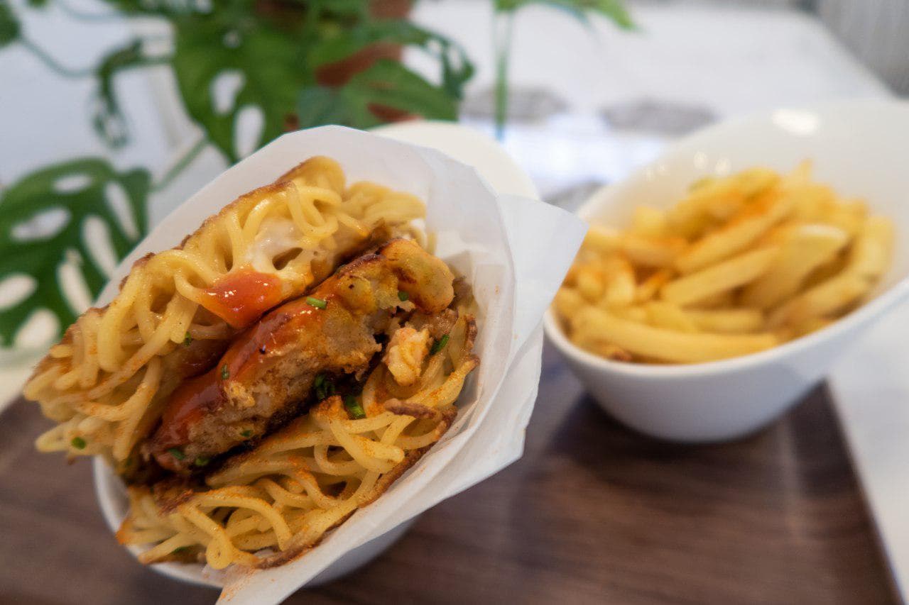 Lobster & Ice-Cream V2.0 Has A New Limited-Time Lobster Ramen Burger ...