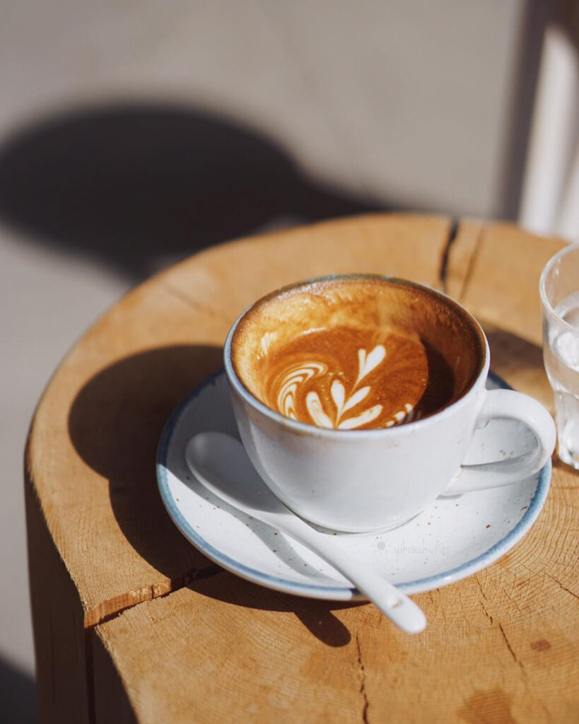 11 Beautiful Coffee Cafes In Singapore With Artisanal Brew From $3 ...