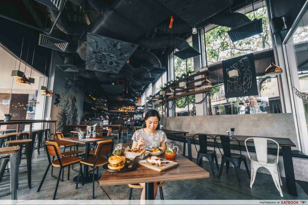 Esplanade Mall Has A Buy-3-Get-1-Free Lunch Promo On Ramen, Burgers ...