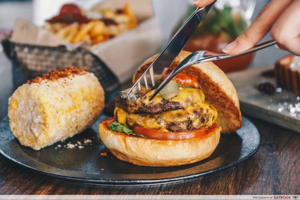 Esplanade Mall Has A Buy-3-Get-1-Free Lunch Promo On Ramen, Burgers ...